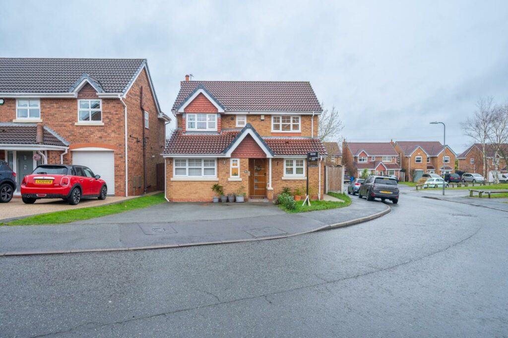 Honeybourne Drive, Whiston, Prescot - Stapleton Derby
