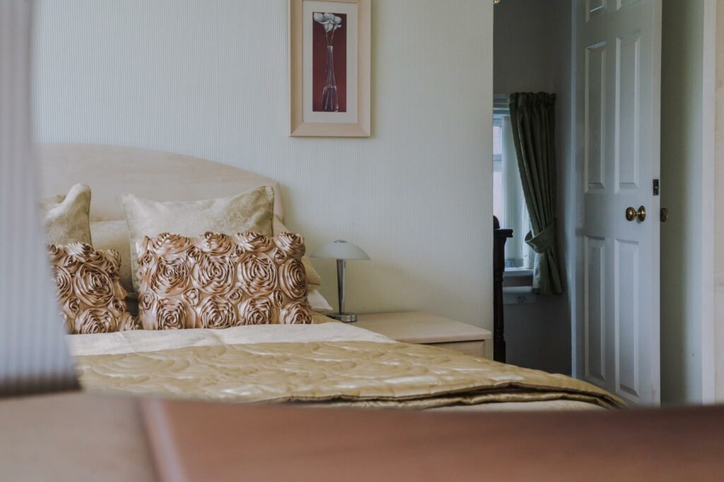Wharfedale Drive, Rainhill, Prescot - Stapleton Derby