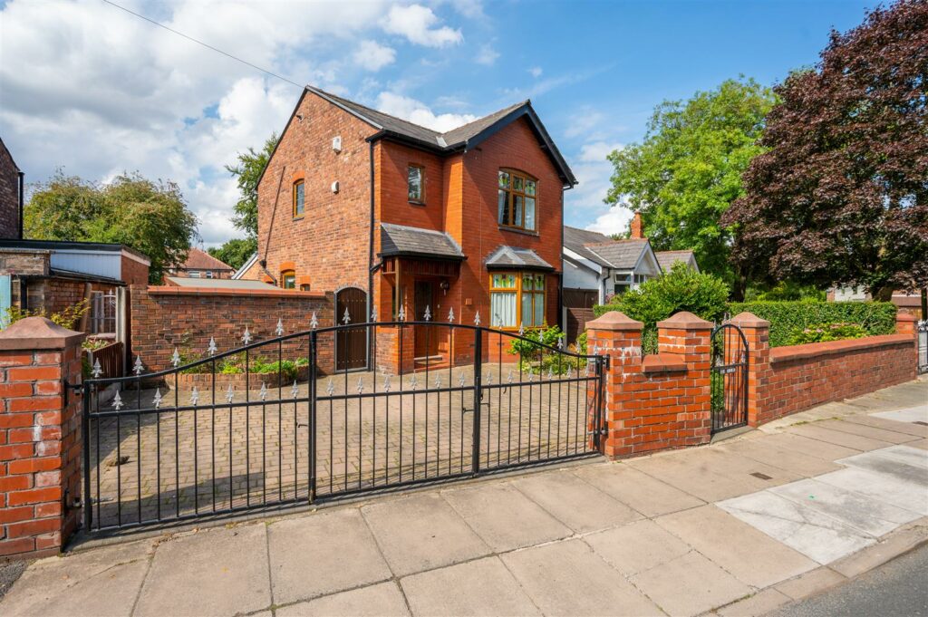 Leach Lane, Sutton Leach, St. Helens - Stapleton Derby