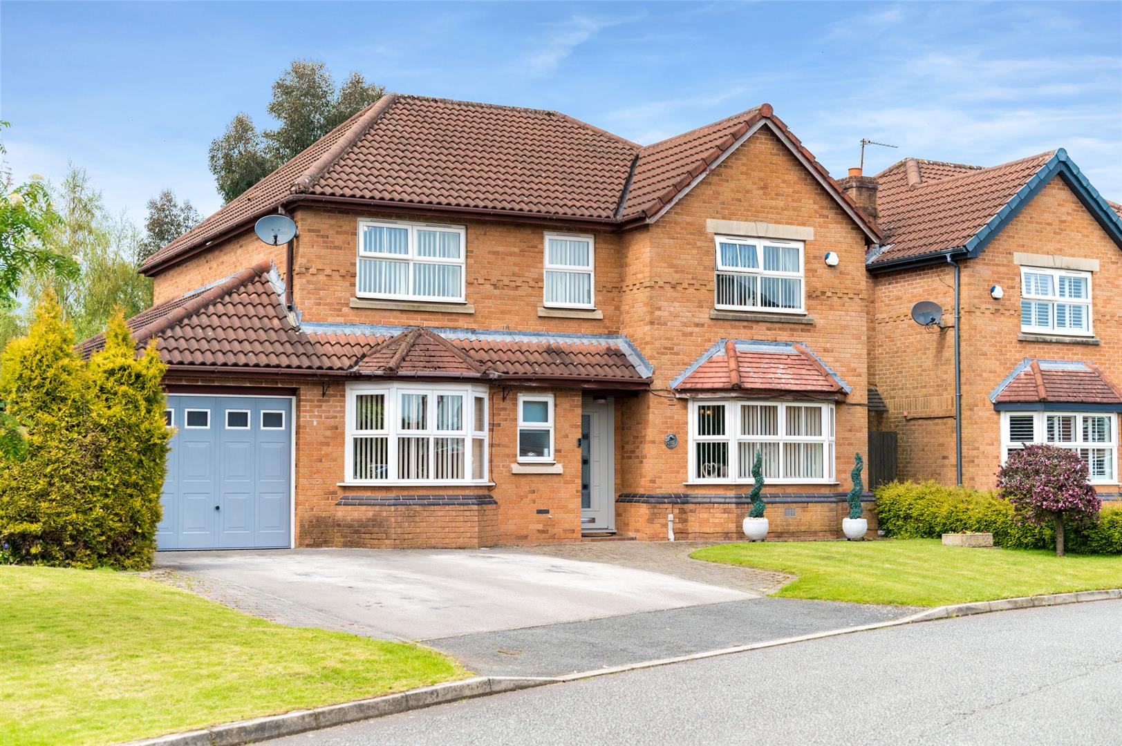 Stonecross Drive, Rainhill, Prescot - Stapleton Derby